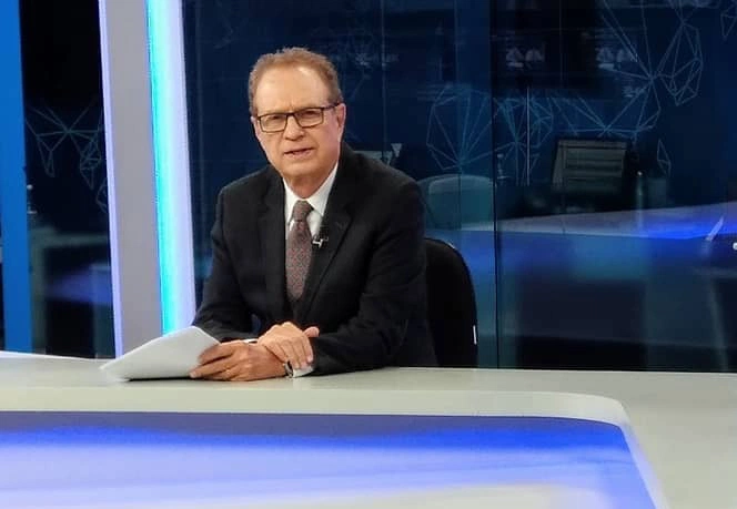 Hermano Henning perde processo de R$ 14 milhões contra o SBT - Viagora